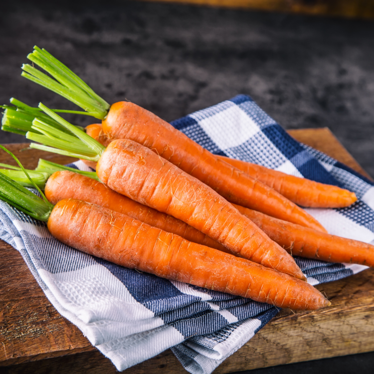 Carrots - Xblue Exports: Wholesale Fresh & Frozen Fruit & Vegetable ...